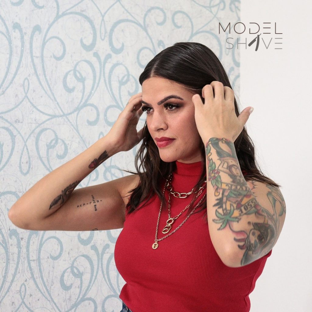 Very emotional head shaving of a crying girl. - Model Shave