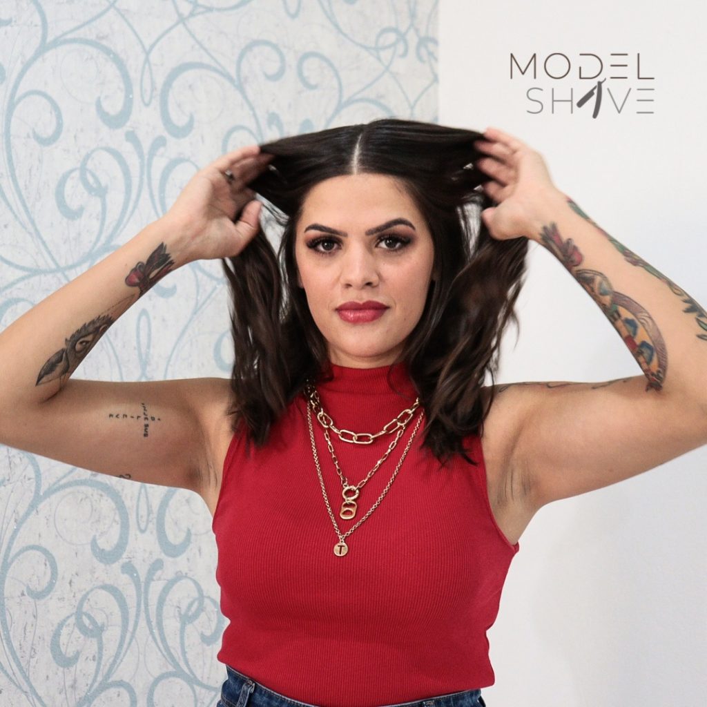 Very emotional head shaving of a crying girl. - Model Shave