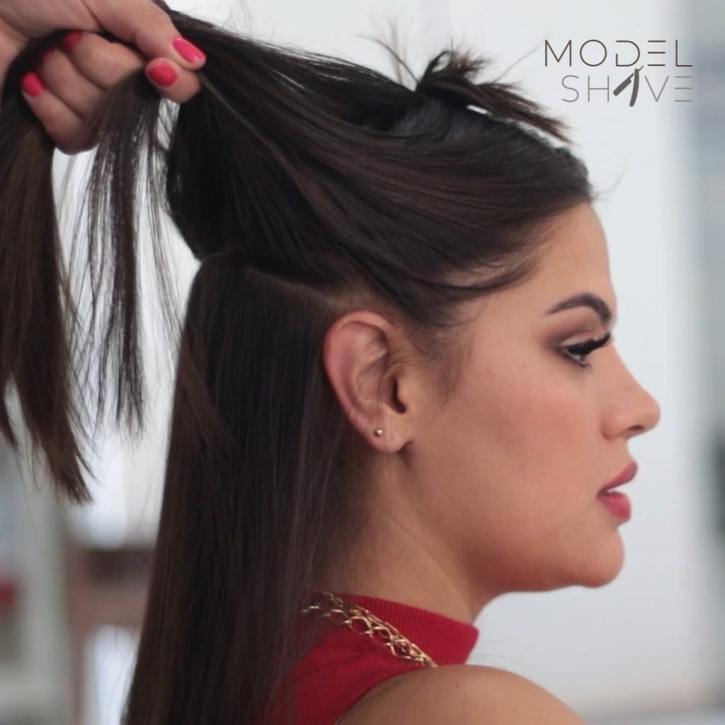 Very emotional head shaving of a crying girl. - Model Shave