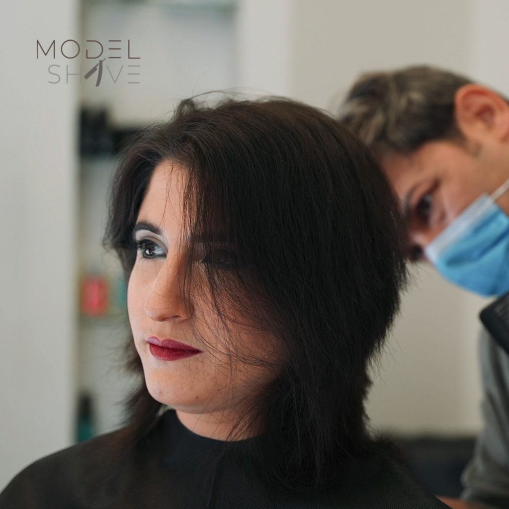 Girl headshave from long hair in barbershop. - Model Shave