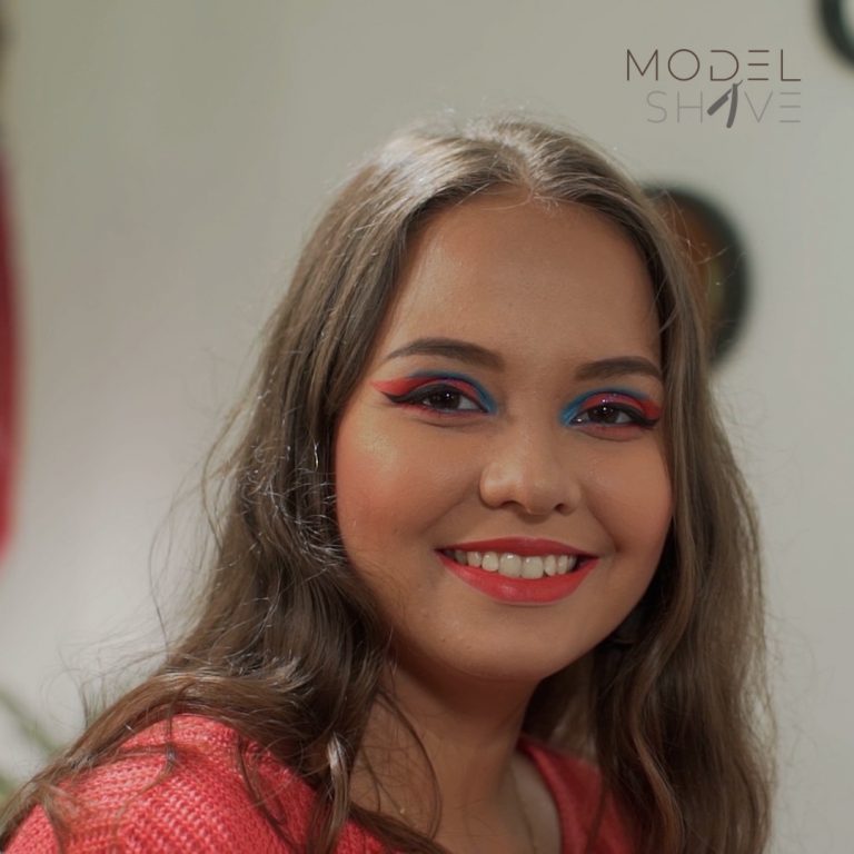 Brunette girl gets a total head shave. - Model Shave